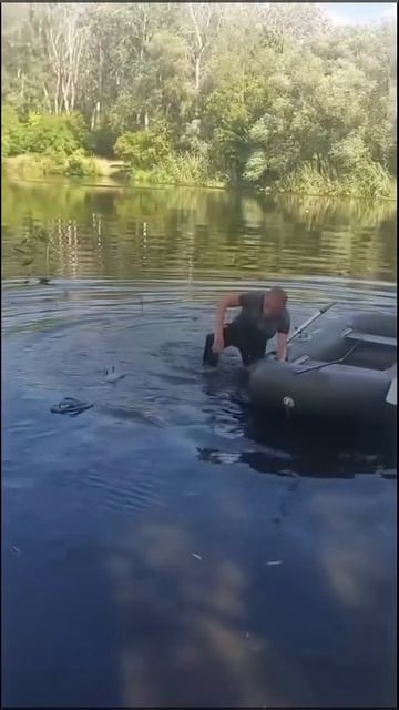 Музыка...