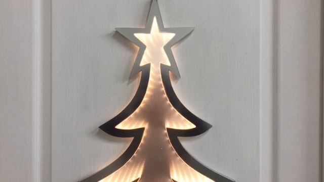 Искусственные ели
