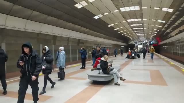 А теперь - Новосибирск! Там тоже есть метро! Все станции метро Новосибирска.