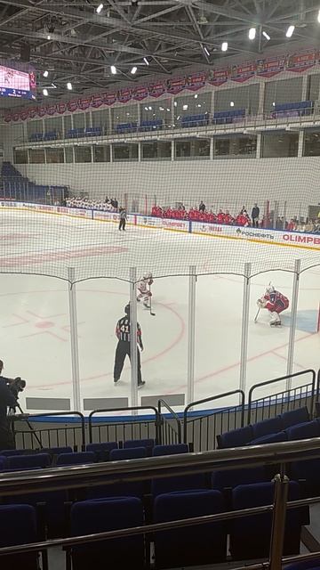 25.11.16 хоккей звезда южный Урал Орск