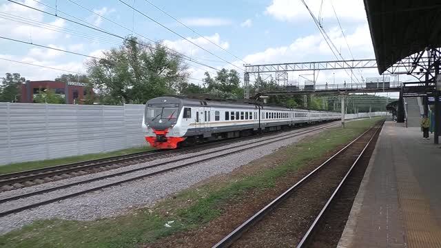 Электропоезд серии ЭД4М, ЭД4МКМ-АЭРО ″Аэроэкспресс″.