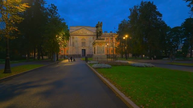 Санкт-Петербург
