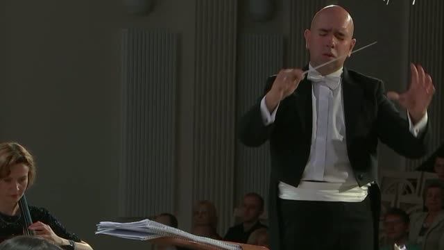 Выступления с симфоническим оркестром