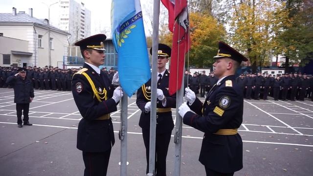 Поднятие флага в Колледже полиции