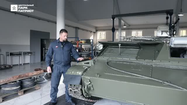 Экспонаты парка «Патриот»