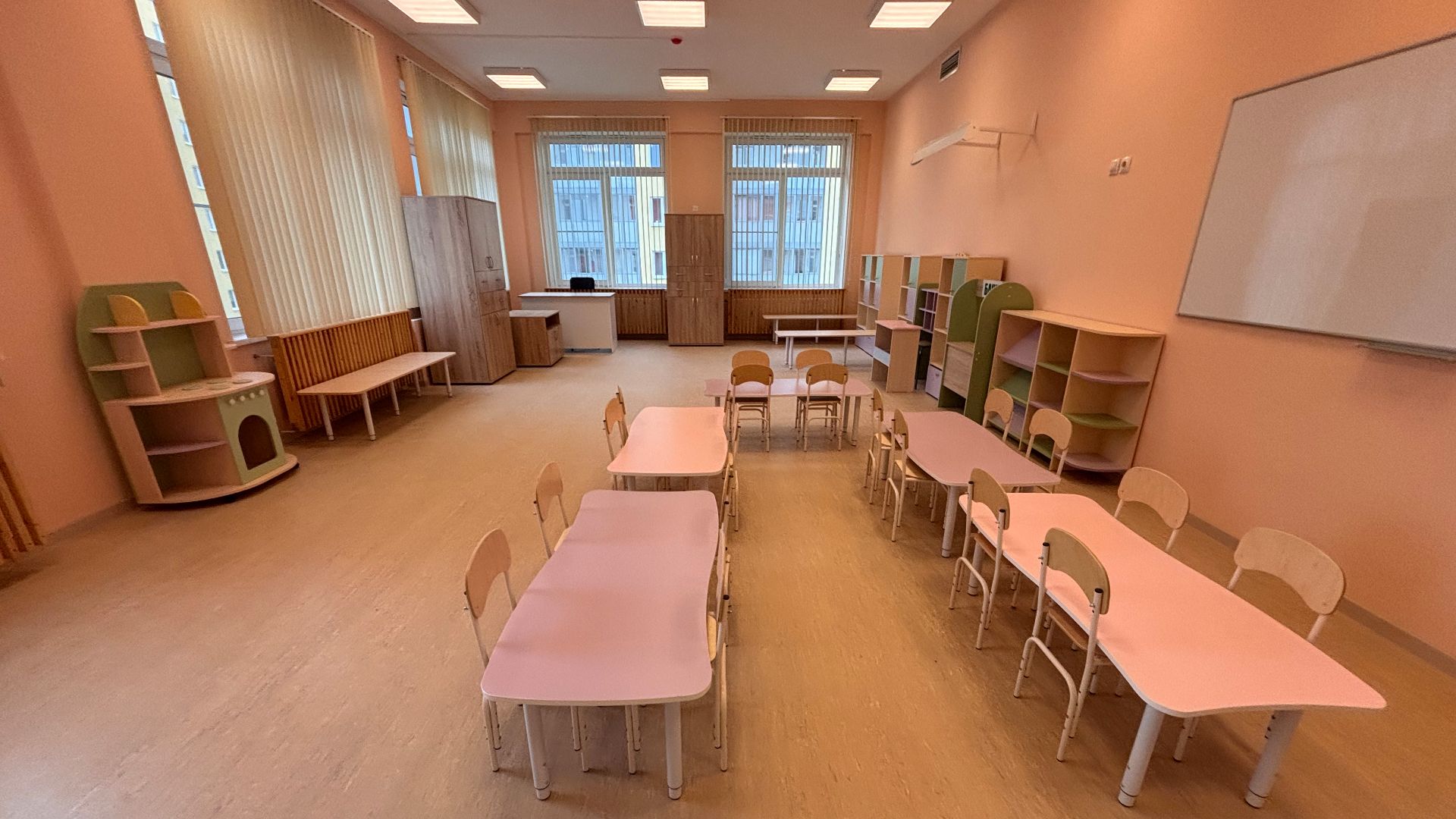 Наши работы (мебель на объектах)