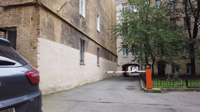 Проходные дворы Петербурга