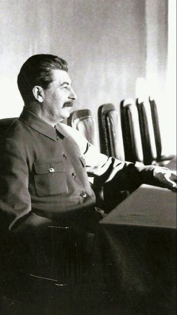 Политика