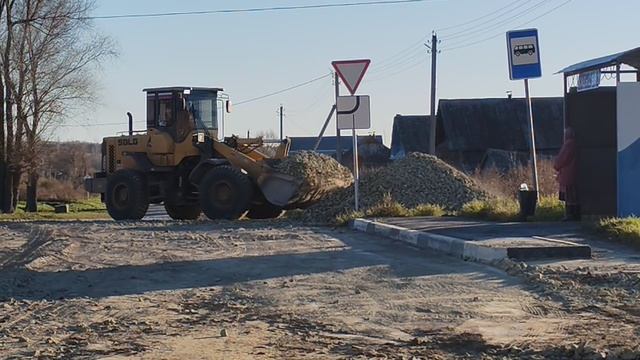 Экскаваторы, погрузчики, карьер!