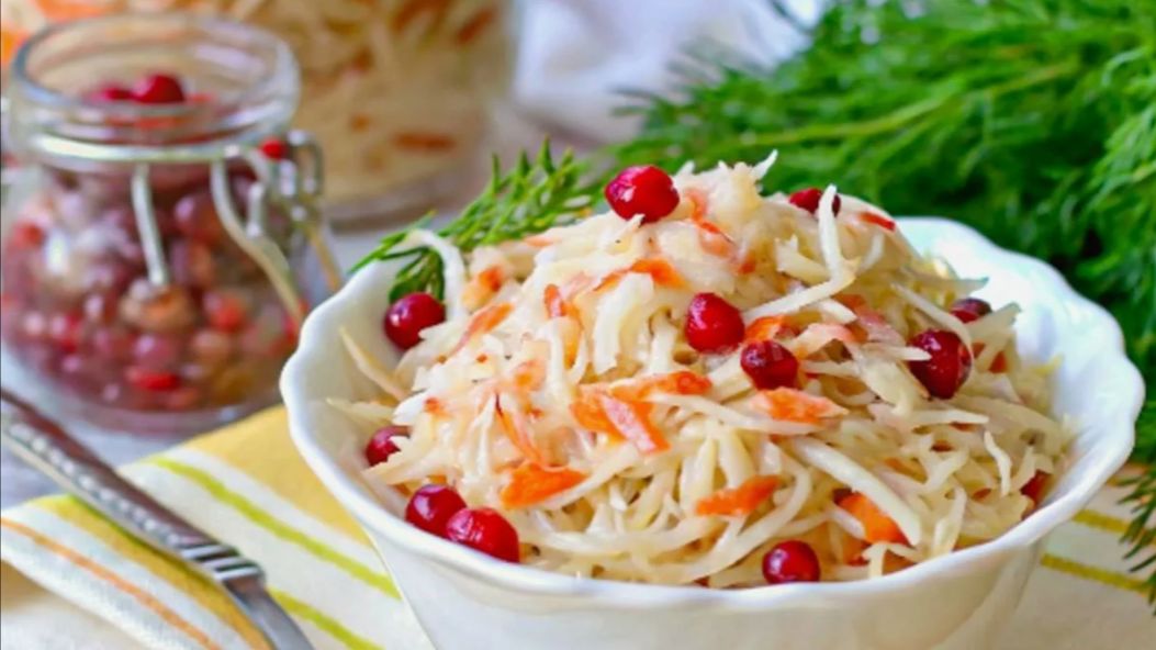 Салаты.