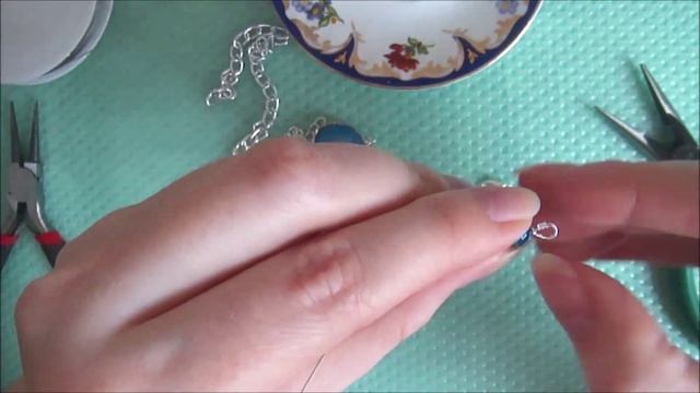 Мастер класс. Колье из бусин и цепочки