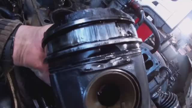 MAN TGS D2066 разорвало клапанную крышку!.mp4