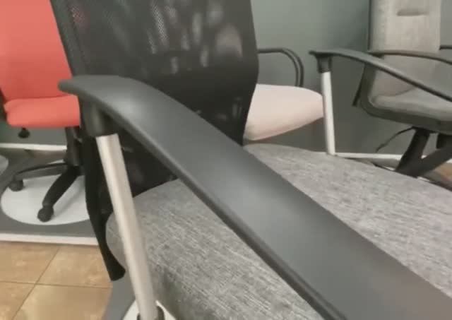 КРЕСЛО ДИРЕКТ ЛАЙТ В ТКАНИ MODERNO от UTFC