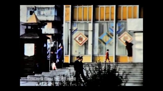 Я родился в стране, где нет бога(Три ...)(нечетко видно).mp4