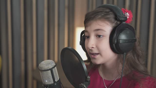 Марьям Татевик - «Купи пёсика»