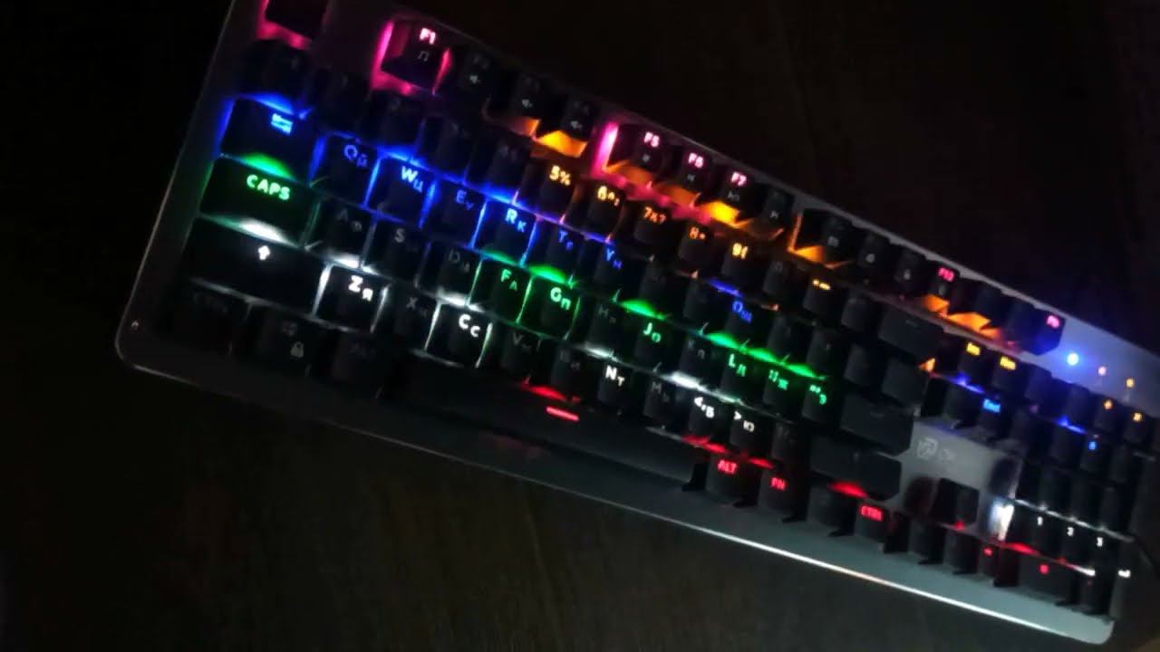 Показываю Oklick 970G Dark Knight своим друзьям