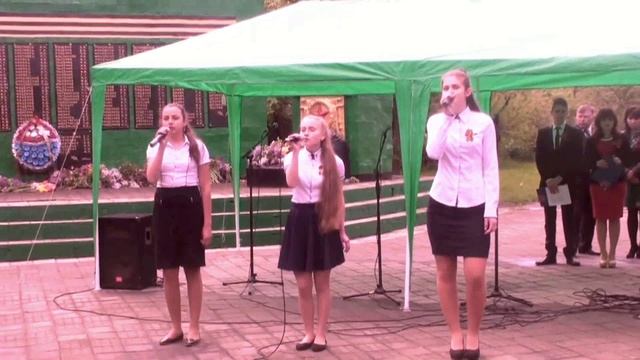 14) 2017.05.09_День победы_Александровка_Пусть будет мир прекрасен