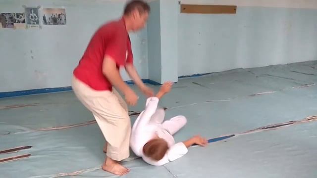 Подсечка изнутри(ко-учи-гари).Ko Uchi gari . Дзюдо. Самбо