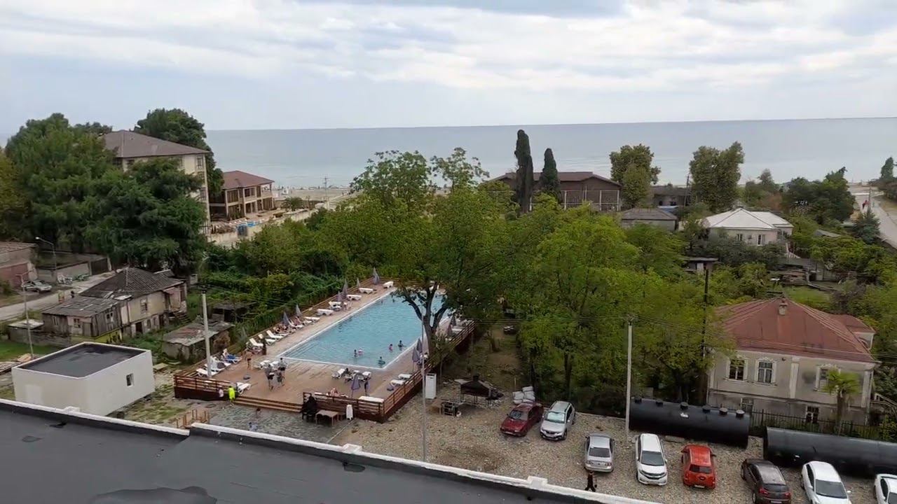 1й день в Гудаута. Вид с балкона.