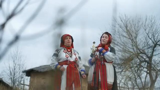 "ВЫЙДУ НОЧЬЮ В ПОЛЕ С КОНЁМ".  

Поёт вся страна! ❤️