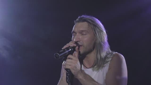 Пётр Елфимов - Поверь в любовь - Концерт "Книга откровений. Новая глава» (Москва, 03.06.2022)