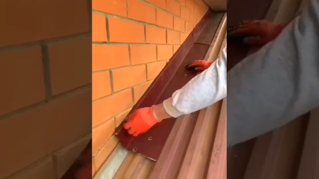 стык стены.