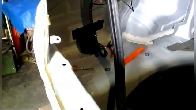 КИА РИО. Мелкий кузовной ремонт.