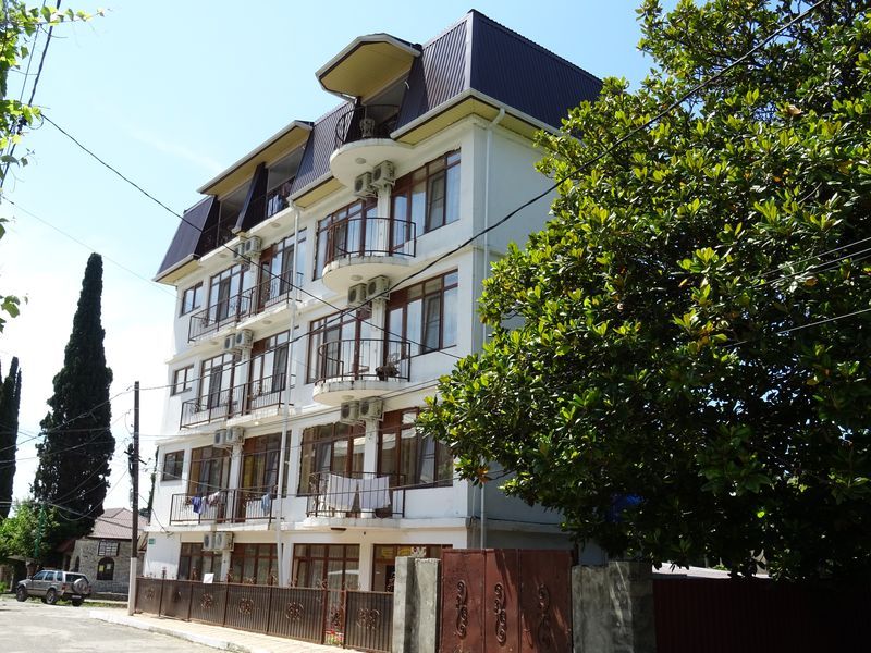 Отдых в Гагре недалеко от моря. Отели в центре Гагры рядом с морем. «Морской Бриз-2» МИНИ-ГОСТИНИЦА