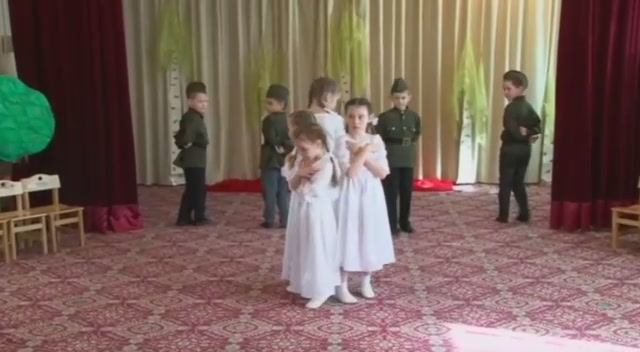 Трогательный парный танец на 9 мая - прощание - Мы вас ждем.