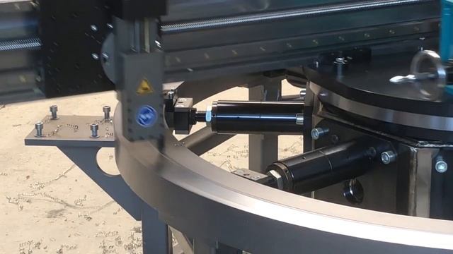 TRAWEMA® GmbH - Мобильный станок для обработки фланцев TFD3000 5M