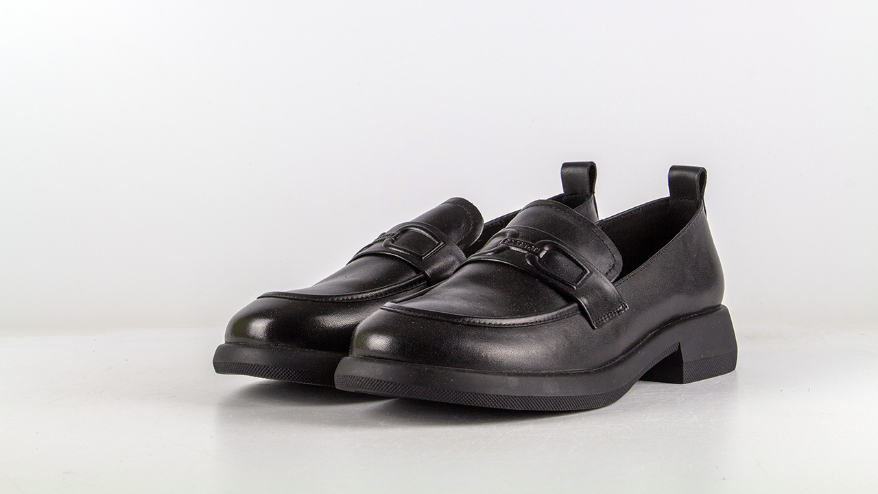 Лоаферы Sp.lion женские черные ZM2837-1