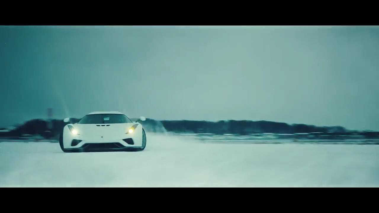 Дрифт Koenigsegg Regera