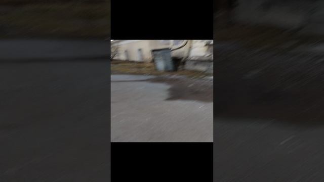 Видос на улице ток нет для меня такого слова слабо?