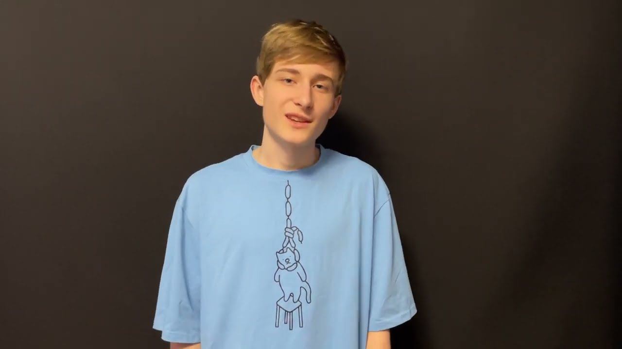 Визитка Михаил Агров 17 лет