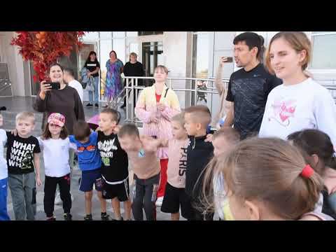 Народная зарядка с чемпионом