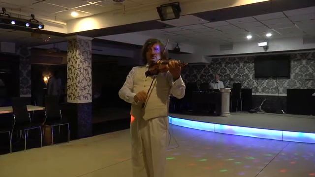 Скрипач-виртуоз Вардан Маркос - "Чардаш" В.Монти