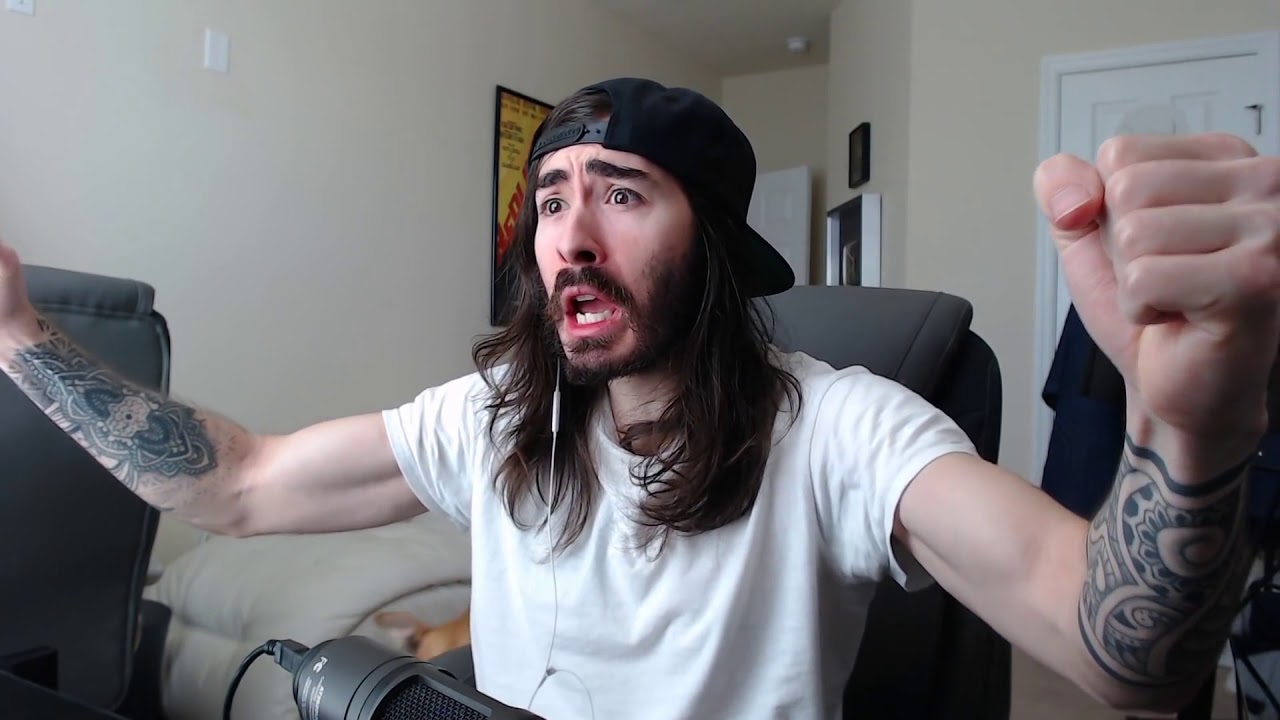 Все кричат и исчезают мем