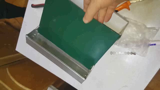 кормушка дверца для кроликов