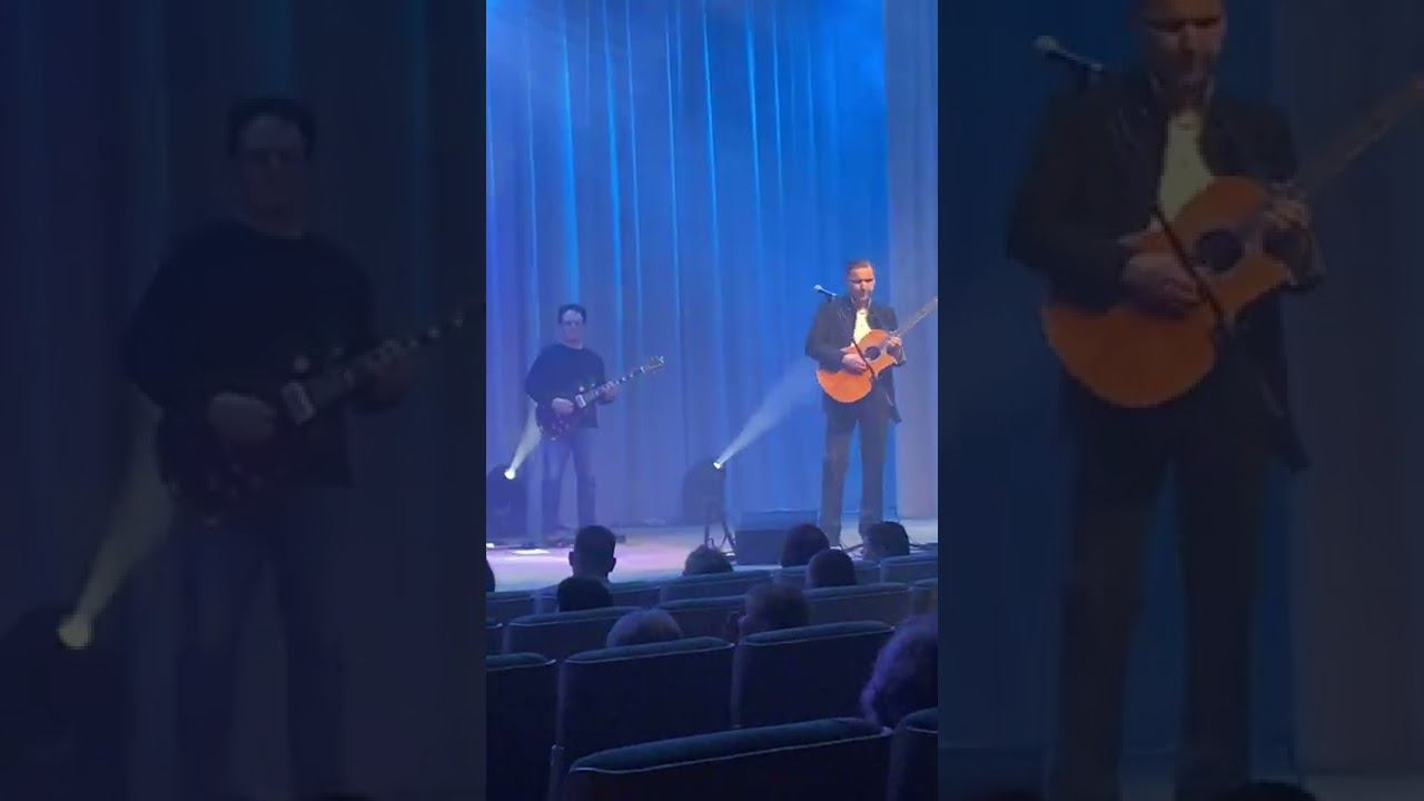 Сергей Куренков "Как жаль она мне не жена"