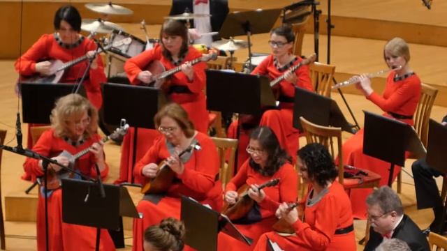 В обработке В. Городовской русская народная песня «Утушка луговая», солистка Елена Курская.mp4