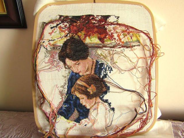 Вышивка "ЧИТАЕМ С МАМОЙ" #вышивкакрестом #читаем_с_мамой #осенниепейзажи