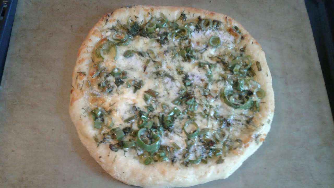 Лепешка  с сыром и зеленью из теста в холодильнике рецепт выпечки