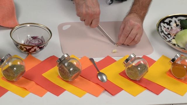 Маринованный лук к шашлыку. Узбекский салат «Пьёс и зра»