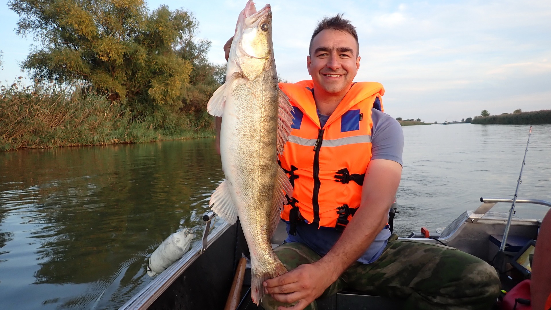 Едем на рыбалку. Астрахань, река «Рытый Банк», сентябрь 2023 года