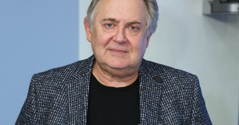 «Я попал в больницу? Я просто сдал анализ крови»: Юрий Стоянов высмеял слухи о своей госпитализации