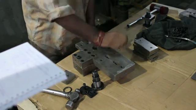 Блок твердосплавных направляющих