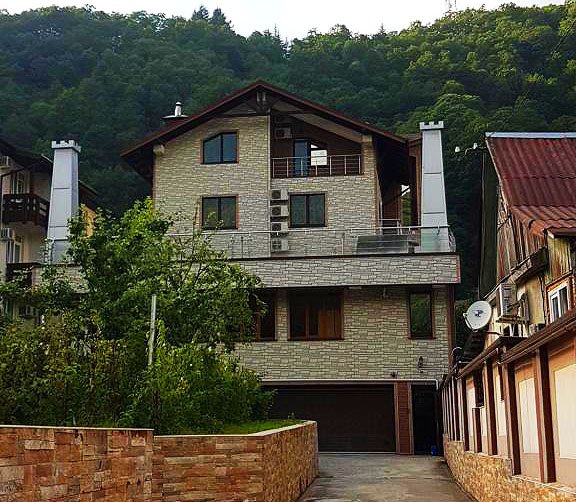 Найти жилье в Красной Поляне. Отдых в Сочи на Красной Поляне. "Христофор" ГОСТИНИЦА