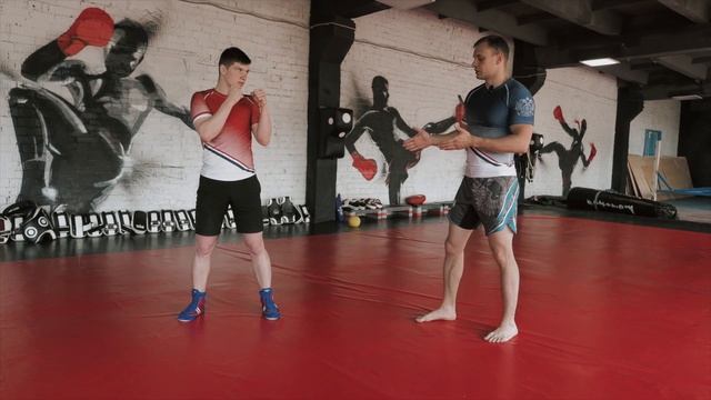 Школа ММА. Бой начинается с правильного передвижения. Мастер-класс чемпионов