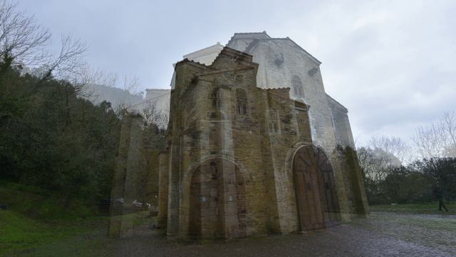 San Miguel de Lillo (Oviedo)