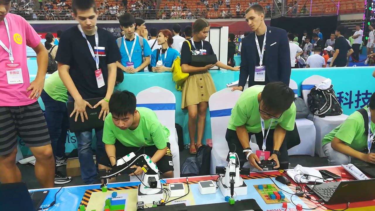 Robocom 2018, Wuhan, China, Russian Team, Novosibirsk, Technoprom2018, DoboSpace